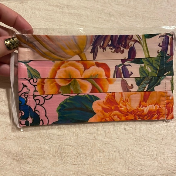 Johnny Was | Accessories | 22 Johnny Was Adult Plus Size Face Mask ...